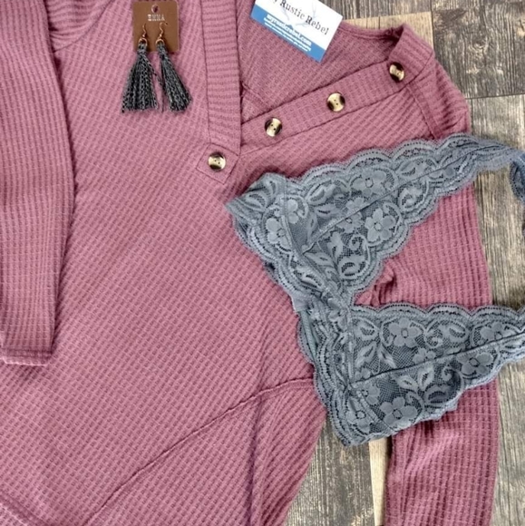 white birch | Sweaters | Mauve Waffle Knit Top | Poshmark